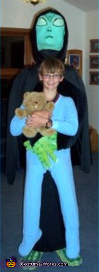 Creative DIY Alien Costume Ideas for Kids, Adults and Families